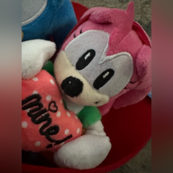 RUZ | Toys | Sonic The Hedgehog Amy Rose And Sonic Valentines Day Plush ...